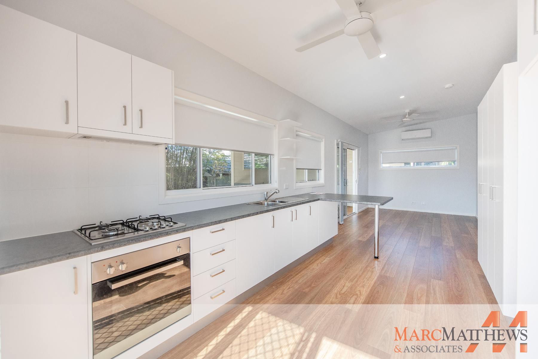 WM 61a Cambridge kitchen1 - Marc Matthews & Associates Umina Beach