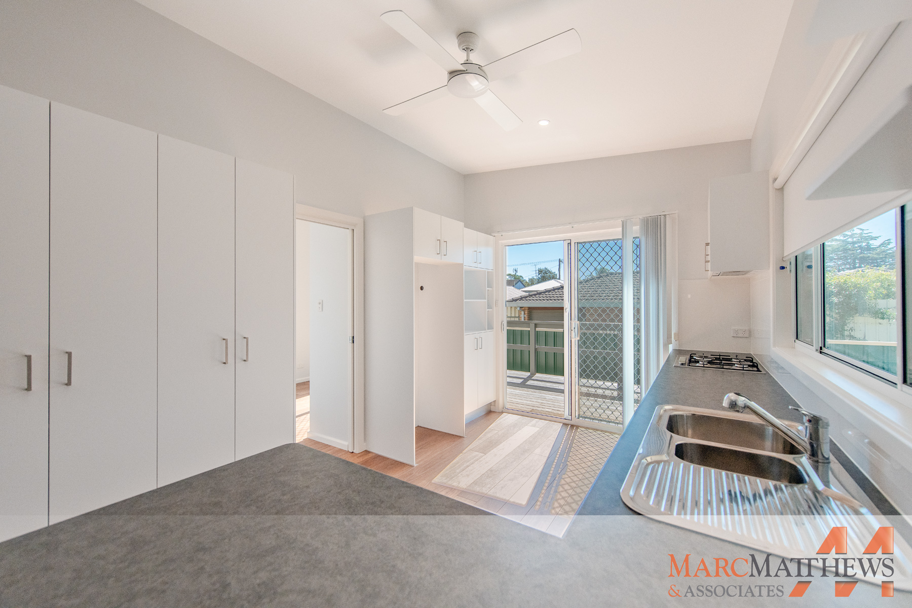 WM 61a Cambridge kitchen2 - Marc Matthews & Associates Umina Beach