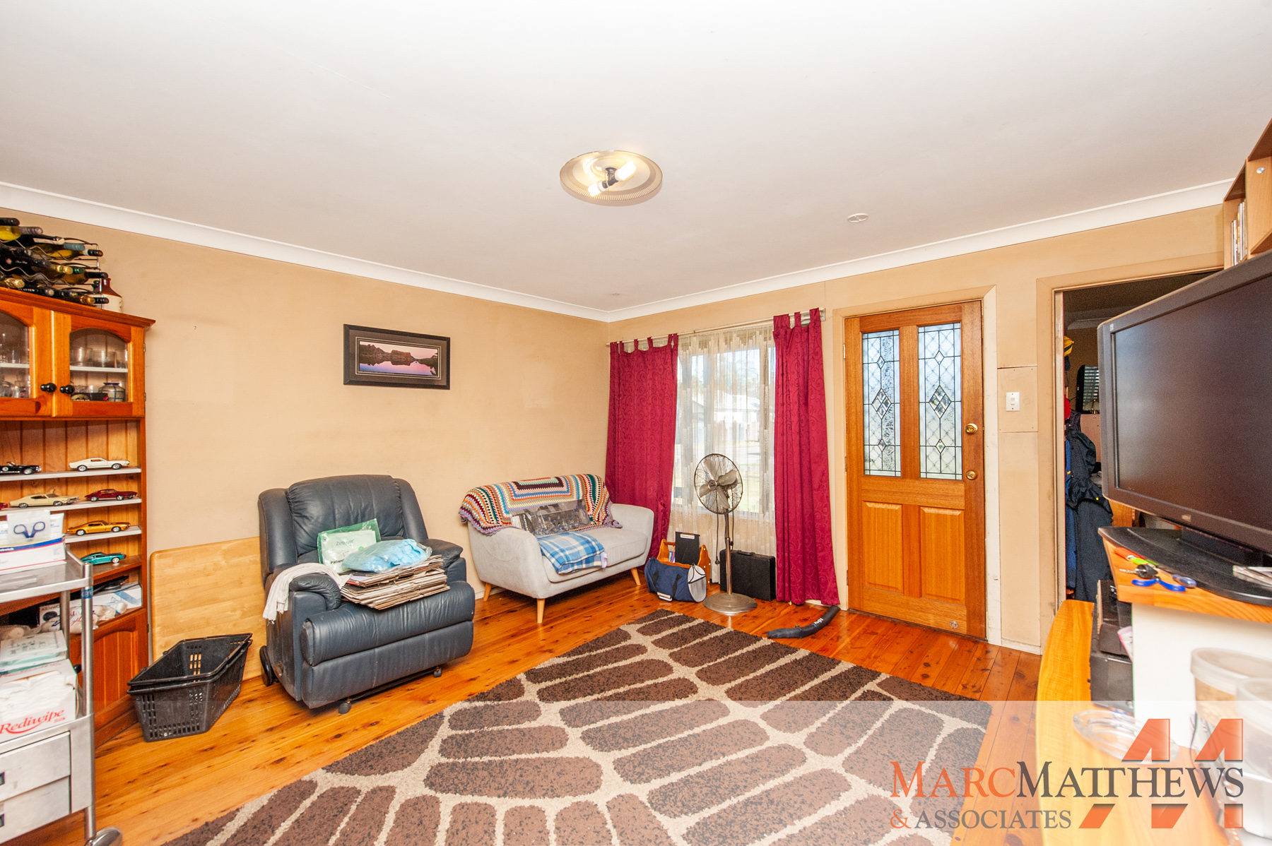 WM 198 Trafalgar living1 - Marc Matthews & Associates Umina Beach